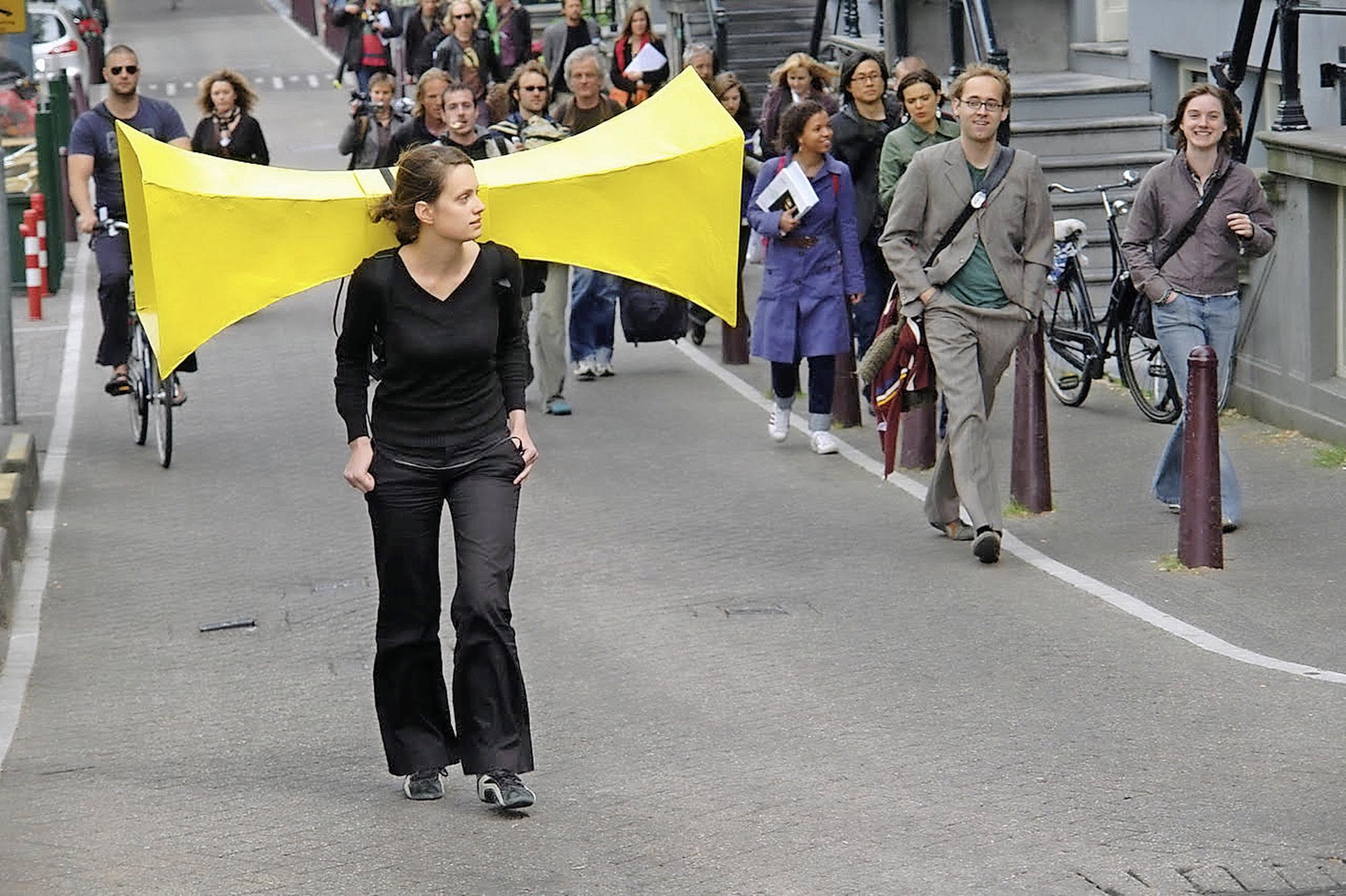 Between Air and Electricity